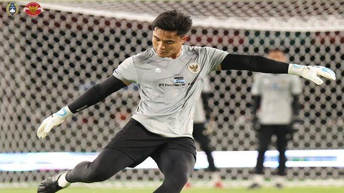 Ketangkasan Kiper Ernando Ari Bertahan 38 Menit, Babak Kedua Argentina ...