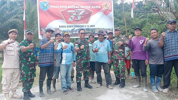 Paldam XII/Tpr Gelar Karya Bakti di Desa Pak Bulu Mempawah, Kades ...