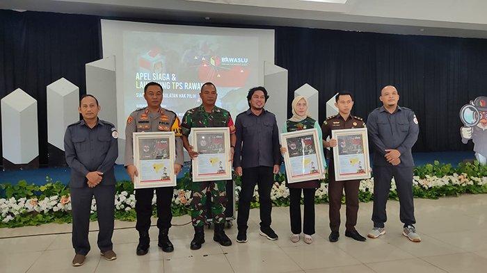 Bawaslu Mempawah Gelar Apel Siaga dan Launching TPS Rawan, Siap Jaga Kedaulatan Hak Pilih ...