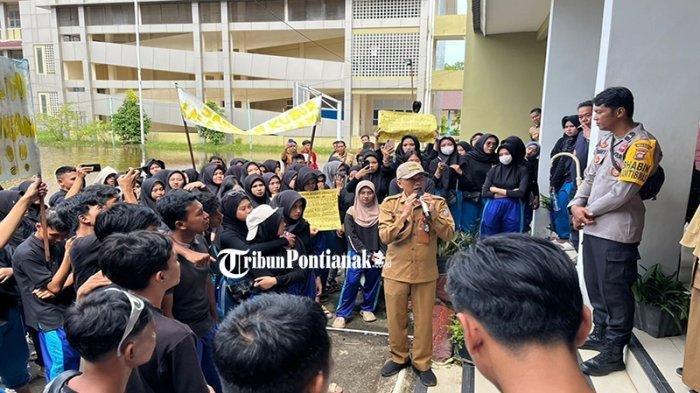 Kronologi Ratusan Siswa SMAN 1 Mempawah Tak Bisa Daftar SNBP 2025 Akibat Sekolah Lalai Input ...
