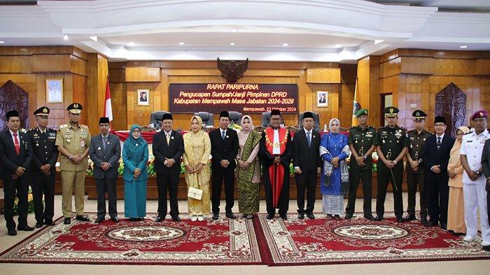 Pj Bupati Ismail Ucapkan Selamat Atas Dilantiknya Pimpinan DPRD Mempawah Periode 2024-2029 ...