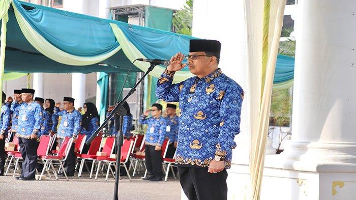 Pj Bupati Ismail Pimpin Upacara Peringatan Hari Sumpah Pemuda ke-96 Tahun 2024 - Tribunpontianak ...