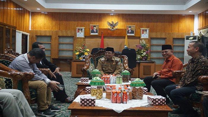 Pj Bupati Ismail Terima Audiensi Rektor IAIN Pontianak Bahas Rencana Pengembangan Kampus di ...