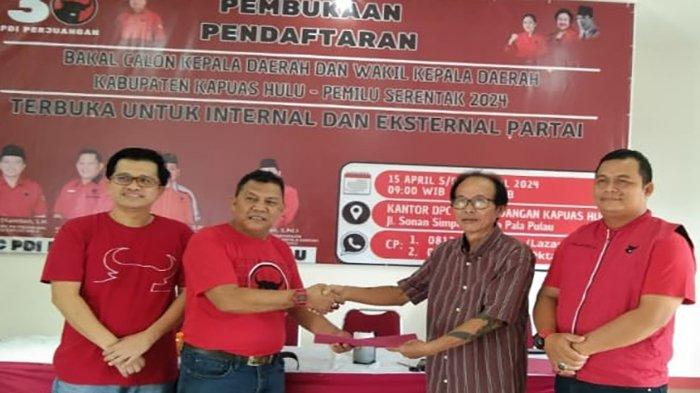 Baru Dua Orang Ambil Formulir Balon Bupati dan Wakil Bupati ke PDIP Kapuas Hulu ...