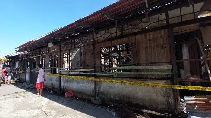 BREAKING NEWS - Lima Rumah di Jalan Selat Karimata Pontianak Utara ...