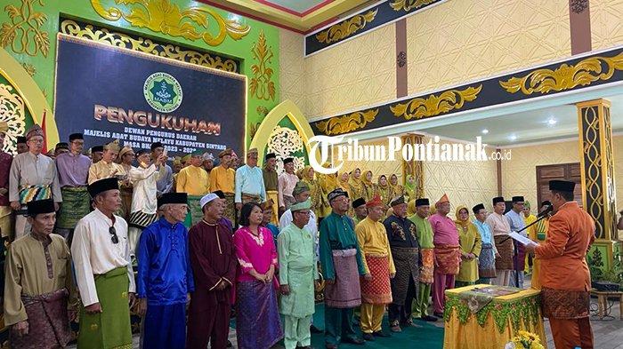 Pengurus DPD MABM Sintang Dikukuhkan, Abdurrani: Fokus Upaya Pelestarian Budaya ...