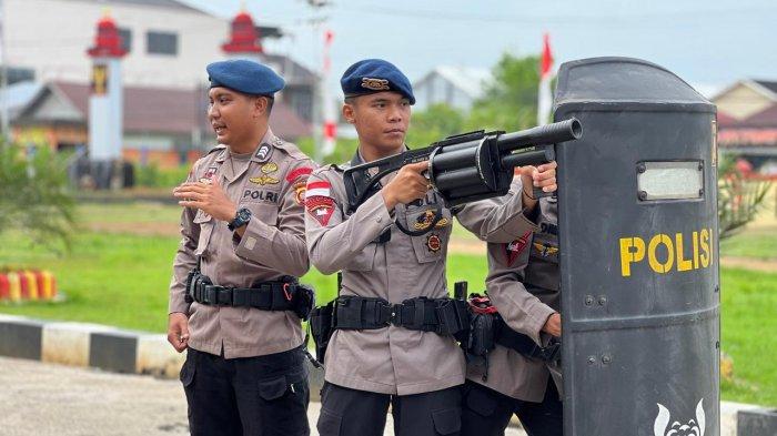 Satbrimob Polda Kalbar Latihan Kemampuan PHH Upaya Memelihara dan Mengasah Kemampuan Personel ...