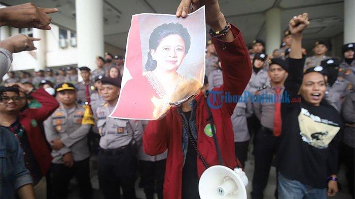 Bakar Foto Puan Maharani hingga Jokowi Saat Demo di DPRD Kalbar, 4 ...
