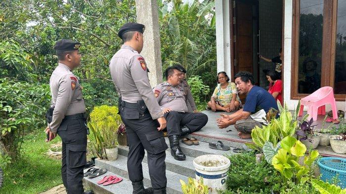 Personel Polres Sekadau Sambangi Pemukiman Warga, Sampaikan Pesan Kamtibmas dan Jaga ...