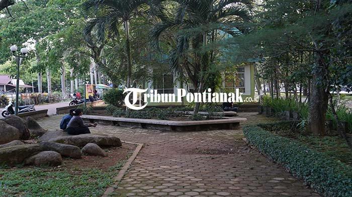 BERITA FOTO - Taman Akcaya, Wisata Rekreasi Masyarakat di Tengah Kota ...
