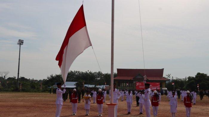 Contoh Susunan Upacara 17 Agustus dan Penurunan Bendera Merah Putih - Tribunpontianak.co.id
