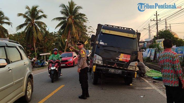 Truk Terguling Depan Rumdin Wabup Mempawah, Polisi Pastikan Tidak Ada Korban Jiwa ...