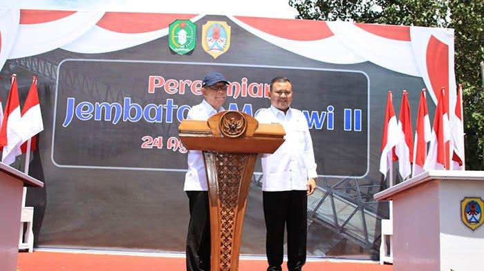 Wujudkan Pemerataan Pembangunan dan Buka Akses Warga, Jembatan Melawi ...