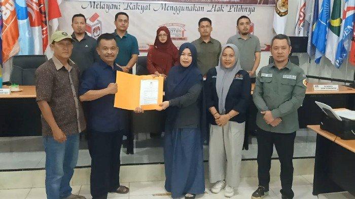 Paslon Independen Misni-Mariadi Lolos Vermin Kedua untuk Pilkada Sambas - Tribunpontianak.co.id