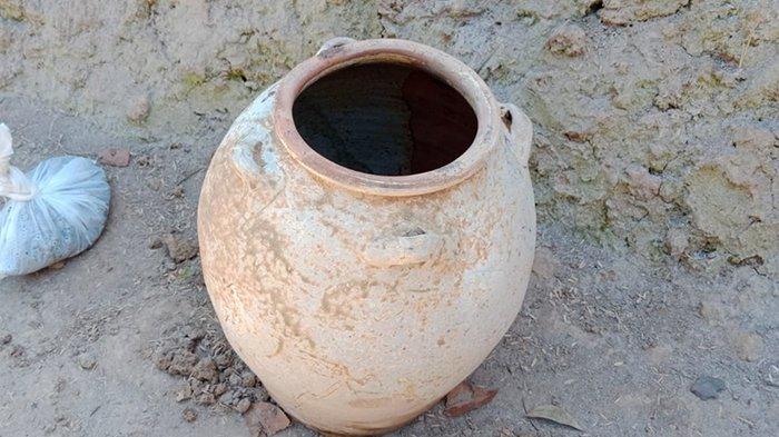 Ajaib! Panggilan Gaib Guci Antik Peninggalan Dinasti Tang Abad IX ...