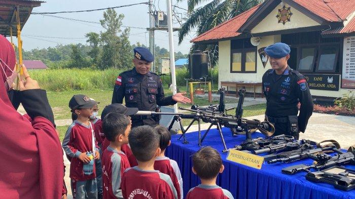 Wisata Juang Murid TK Sophiyya di Mako Batalyon C Pelopor Satbrimob Polda Kalbar ...