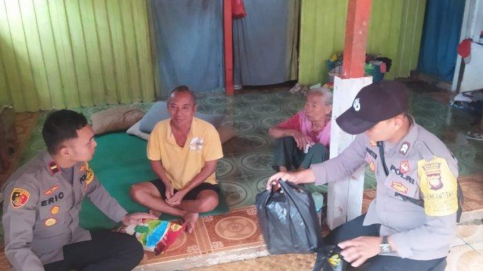 Kapolsek Nanga Mahap Salurkan Bantuan Sosial Melalui Program Nusantara ...
