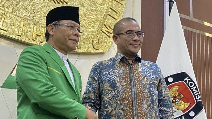 Tahapan Pemilu 2024, Muhammad Mardiono Serahkan Berkas Pengesahan Dari ...