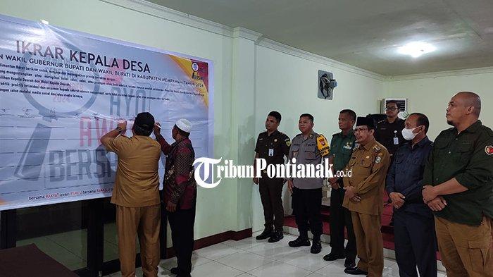 Para Kades dan Lurah se-Kabupaten Mempawah Nyatakan Ikrar Jaga Netralitas di Pilkada 2024 ...