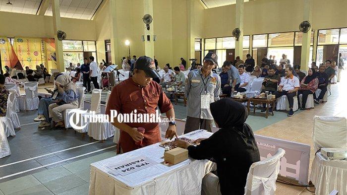KPU Singkawang Gelar Simulasi Pemungutan dan Penghitungan Suara Pilkada Serentak 2024 ...