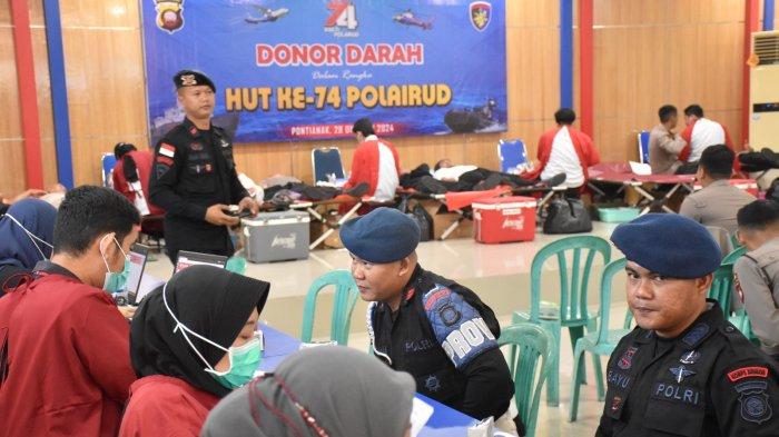 Satbrimob Polda Kalbar Ikut Berpartisipasi Kegiatan Donor Darah Memperingati HUT ke-74 Polairud ...