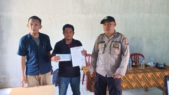 Sejumlah Desa di Kecamatan Air Besar Terima Kompensasi Rawat Lahan PT CPEA - Tribunpontianak.co.id