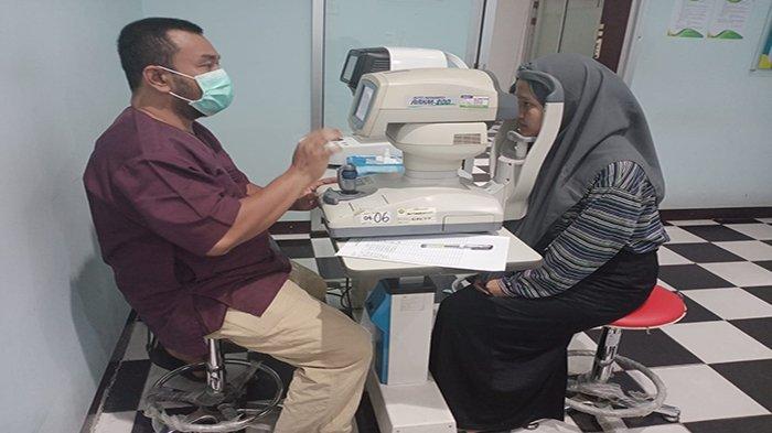 Proyek Senyum Cemerlang dan Balai Kesehatan Mata Masyarakat Fasilitasi ...