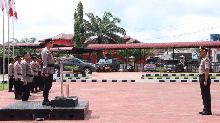Kapolres Sanggau Pimpin Upacara Kenaikan Pangkat Kompol Pengabdian Personel Periode 1 Mei 2024 ...