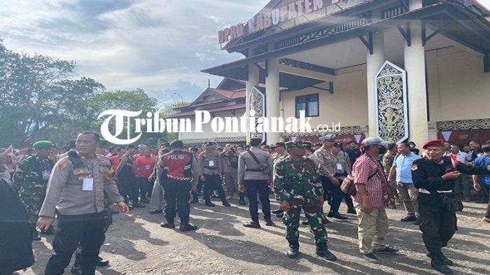 Pengamanan Berlapis, Debat Publik Antar Paslon Bupati dan Wakil Bupati Landak Berlangsung Sukses ...