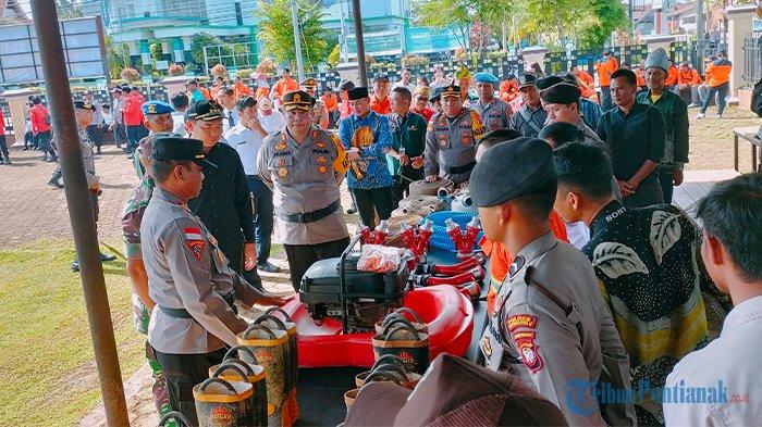 Polres Kapuas Hulu Gelar Apel Ops Bina Karuna Kapuas 2023 Siap Siaga Tanggulangi Karhutla ...