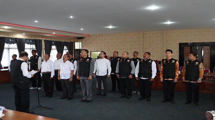 Yohanes Ontot Dikukuhkan Sebagai Ketua Pokdar Kamtibmas Bhayangkara ...