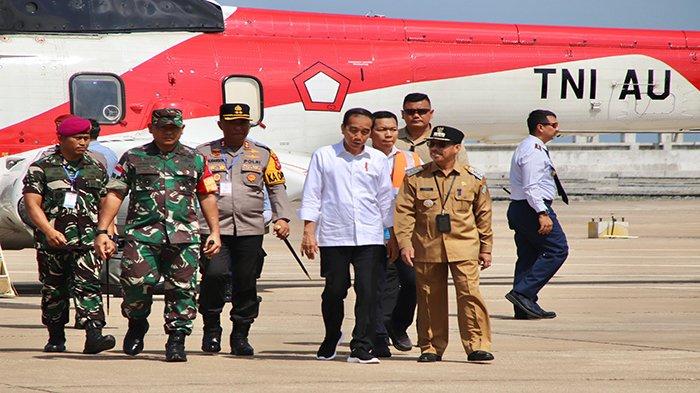Pj Bupati Ismail Sambut Kedatangan Presiden Jokowi di Kabupaten Mempawah - Tribunpontianak.co.id