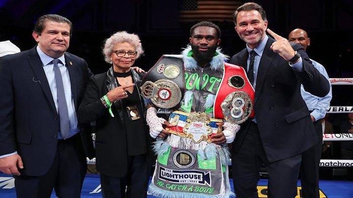 Jaron Ennis Sukses Kawinkan Sabuk IBF dan WBA Usai Bikin KO Eimantas Stanionis di Ronde 6 ...