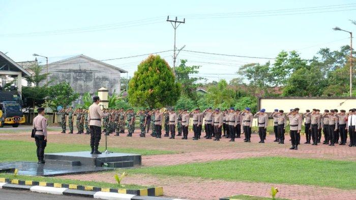 Wakapolres Sambas Pimpin Apel Gelar Pasukan Operasi Bina Karuna Kapuas Tahap II Tahun 2023 ...