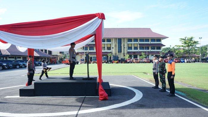 Kapolda Kalbar Pimpin Apel Gelar Pasukan Operasi Bina Karuna Kapuas Tahap II Tahun 2023 ...