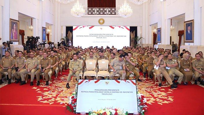 Pj Bupati Kayong Utara Ikut Mendengarkan Arahan Presiden RI di Istana ...