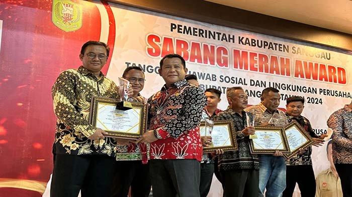 Raih Juara Umum, Antam Kembali Borong Penghargaan Sabang Merah Award ...