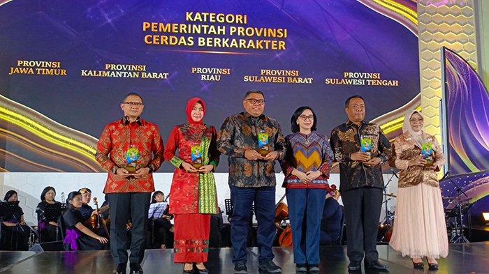 Pemprov Kalbar Raih Peringkat 2 Nasional Cerdas Berkarakter 2024 - Tribunpontianak.co.id