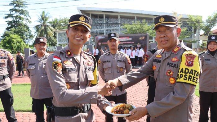 Polres Mempawah Gelar Syukuran bagi 25 Personel yang Berulang Tahun ...