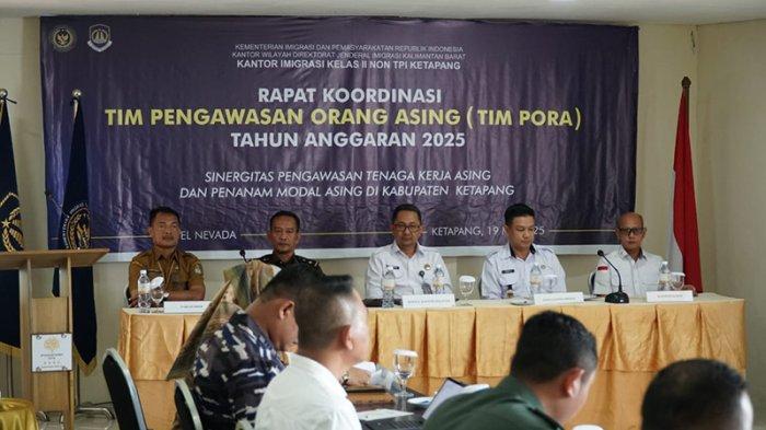 Imigrasi Ketapang Gelar Rapat Tim Pora, Bahas Pengawasan TKA dan Penanaman Modal Asing ...
