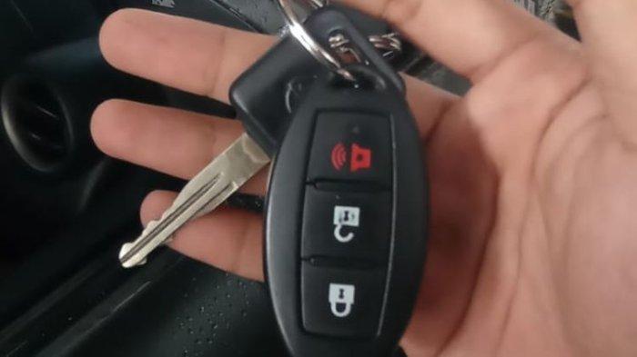 Remote Mobil Model Keyless Ada Chip, Ini Fungsinya Dengan Yang Model ...