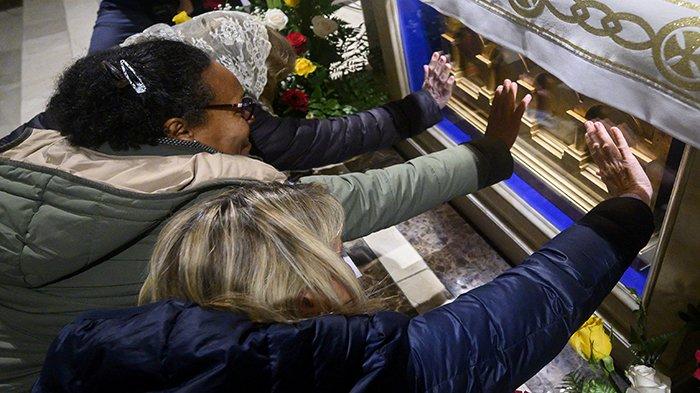 Renungan Katolik Selasa 17 Mei 2022 Lengkap Bacaan 1 Bacaan Injil dan Mazmur Tanggapan ...