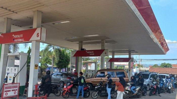Resmi Dibatasi! Aturan Baru Beli BBM Subsidi Pertalite Wajib QR Code di SPBU Seluruh Indonesia ...