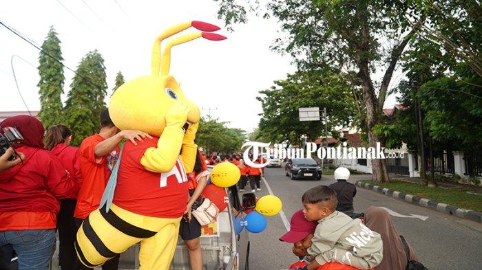 Berita Foto - Ribuan Masyarakat Antusias Mengikuti Fun Walk Alfamart ...
