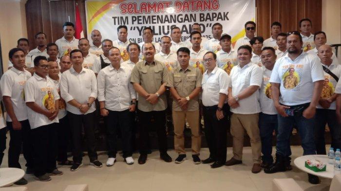 Ketua DPC Partai Gerindra Landak Digandeng Yulius Aho Jadi Bacalon ... Ketua DPC Partai Gerindra Landak Digandeng Yulius Aho Jadi Bacalon ...