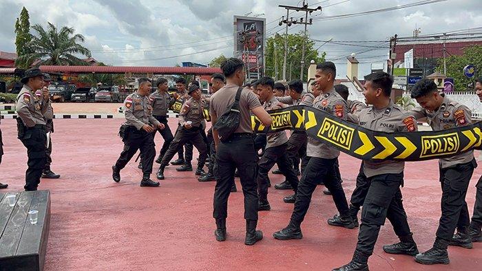 Sat Samapta Polres Sanggau Gelar Latihan Dalmas untuk Peningkatan Kemampuan Personel ...