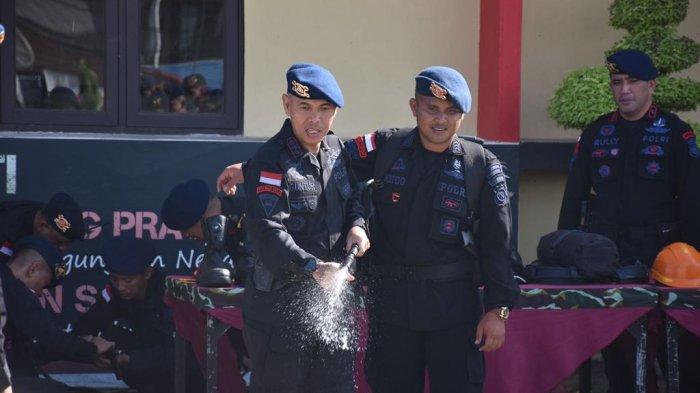 Brimob Polda Kalbar Laksanakan Apel Gelar Pasukan dan Peralatan dalam Rangka Kesiapsiagaan ...