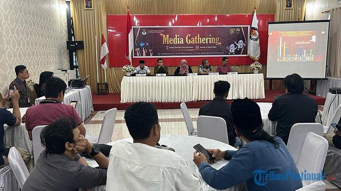 KPU Sambas Gelar Media Gathering Bersama Awak Media - Tribunpontianak.co.id