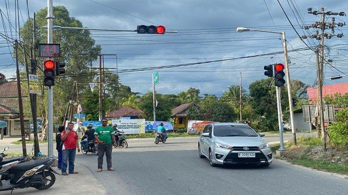 Dishub Uji Coba Traffic Light Simpang Tiga Jalan Pembangunan Dalam Kaum ...