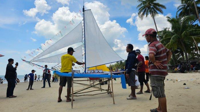 Camat Paloh Upayakan Tradisi Antar Ajong Diperlombakan ...
